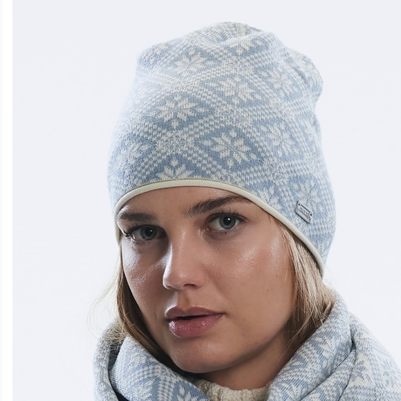 Dale of Norway | Accessories | New Dale Of Norway Christiania Womens ...